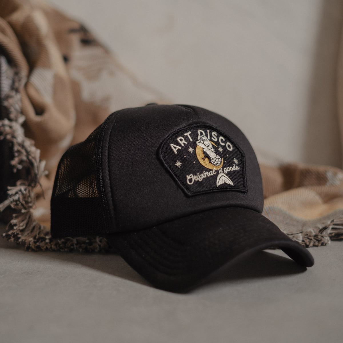 'Original Goods' Retro Trucker Cap – Art Disco
